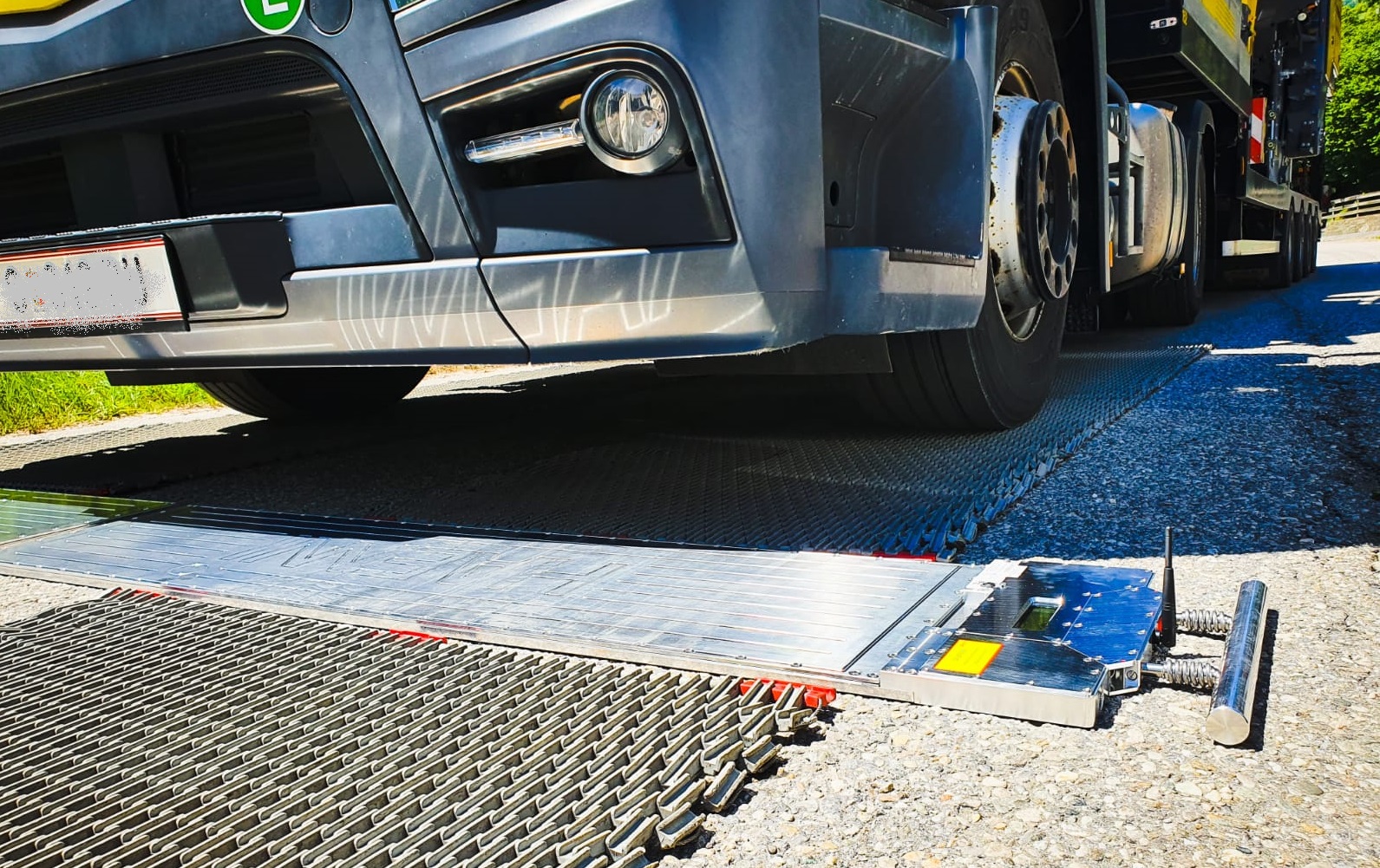 Traffic Technology International: Haenni – Improving load security with ...